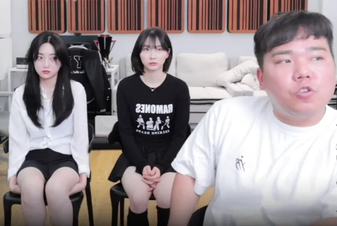 YXL / YB - 빵두두 혼나는거 gpt 이미지 3장 ㅋㅋㅋ