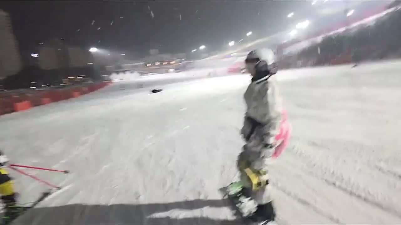 YXL / YB - 보드 타며 노래 부르는 하랑